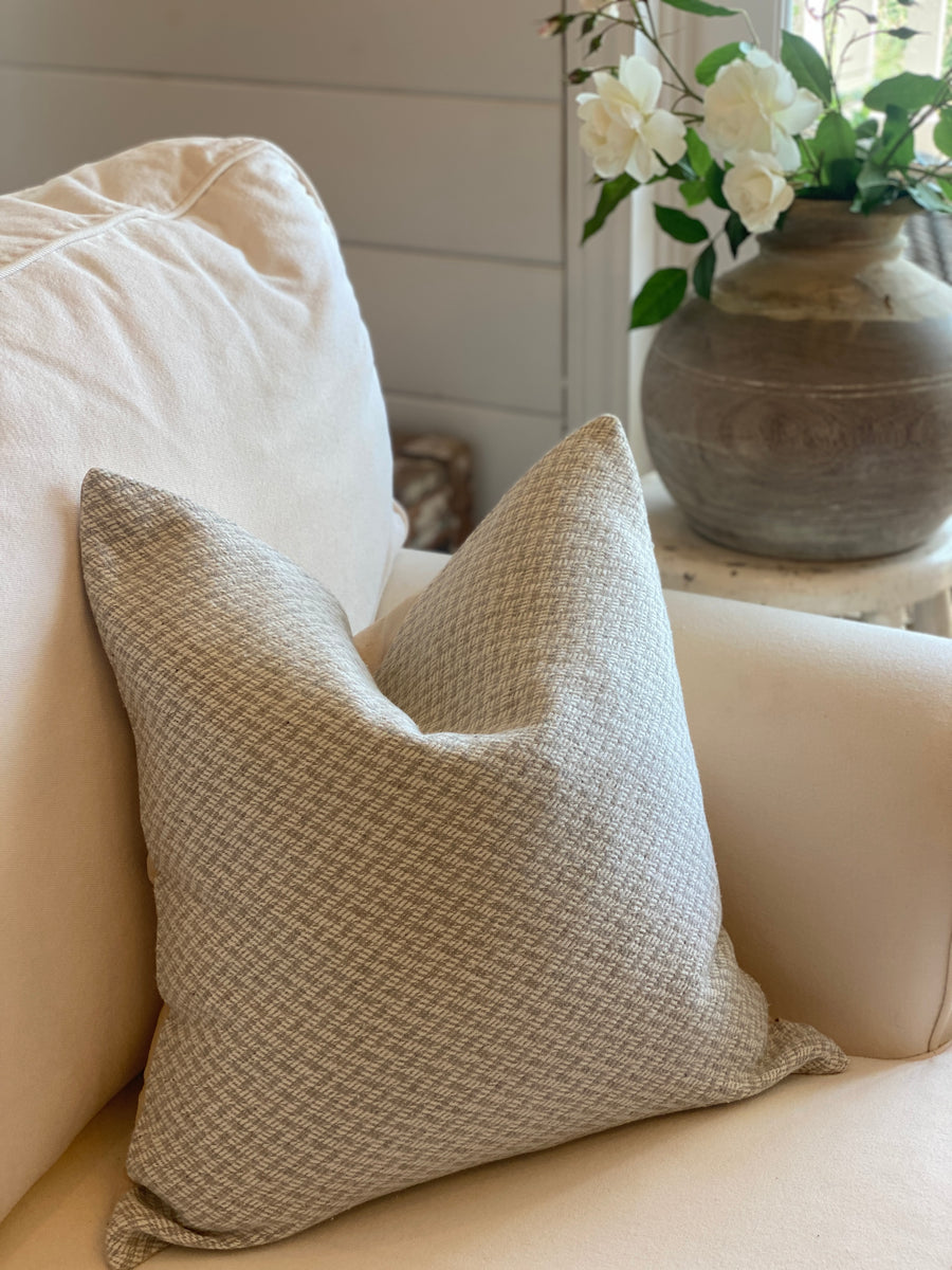 Neutral Textured Light Grey Pillow Cover – SheBloom